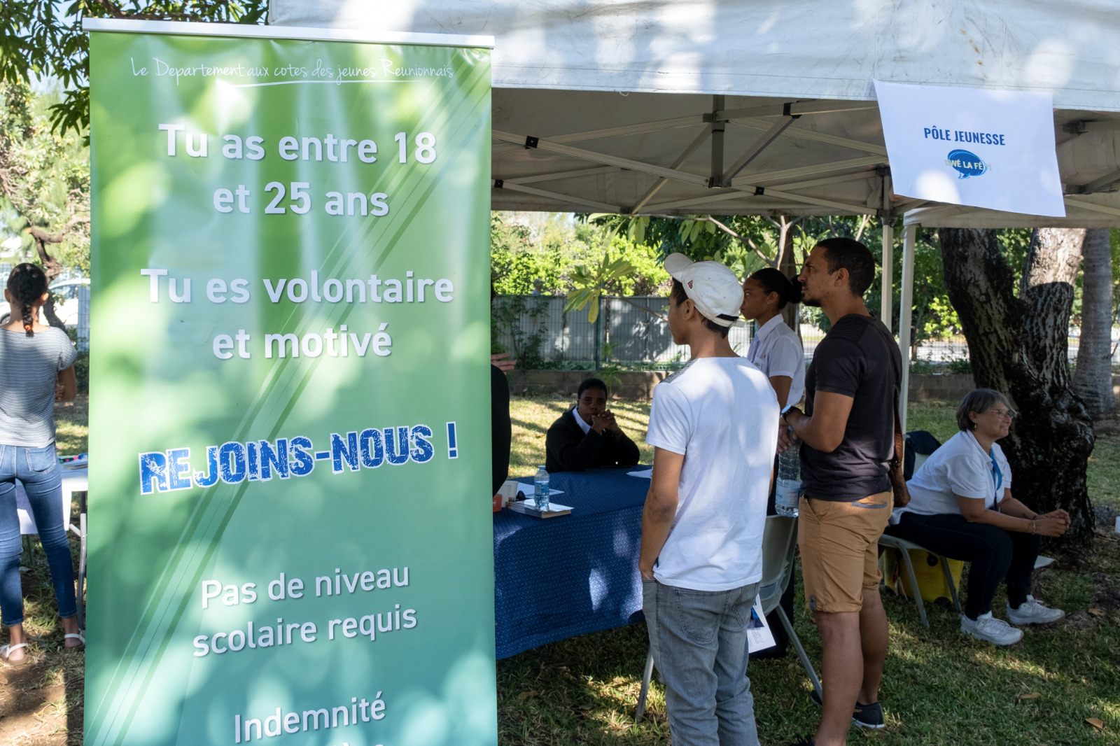 "kwé la fé" : le rendez-vous emploi des jeunes s'est déroulé à la Mairie annexe de La Saline-les ...